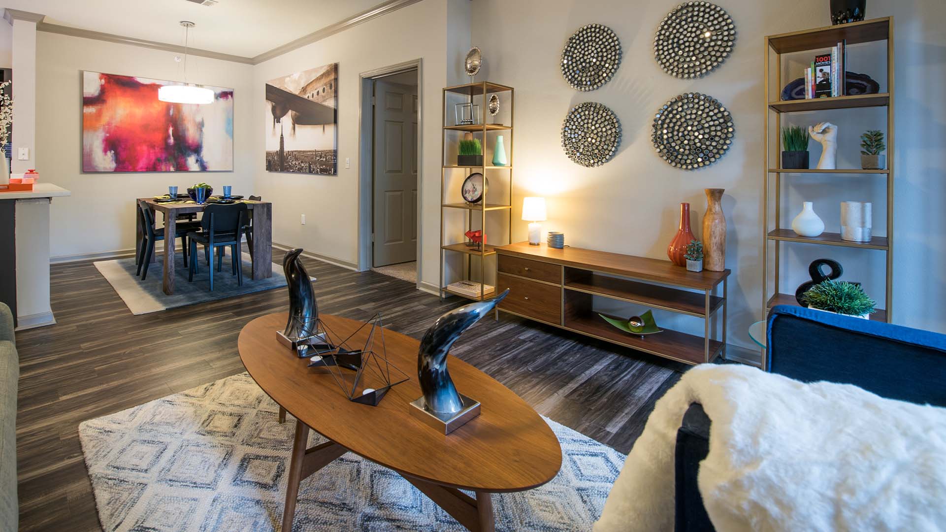 Modern Apartment Amenities in North Austin, TX | Griffis Lakeline Station